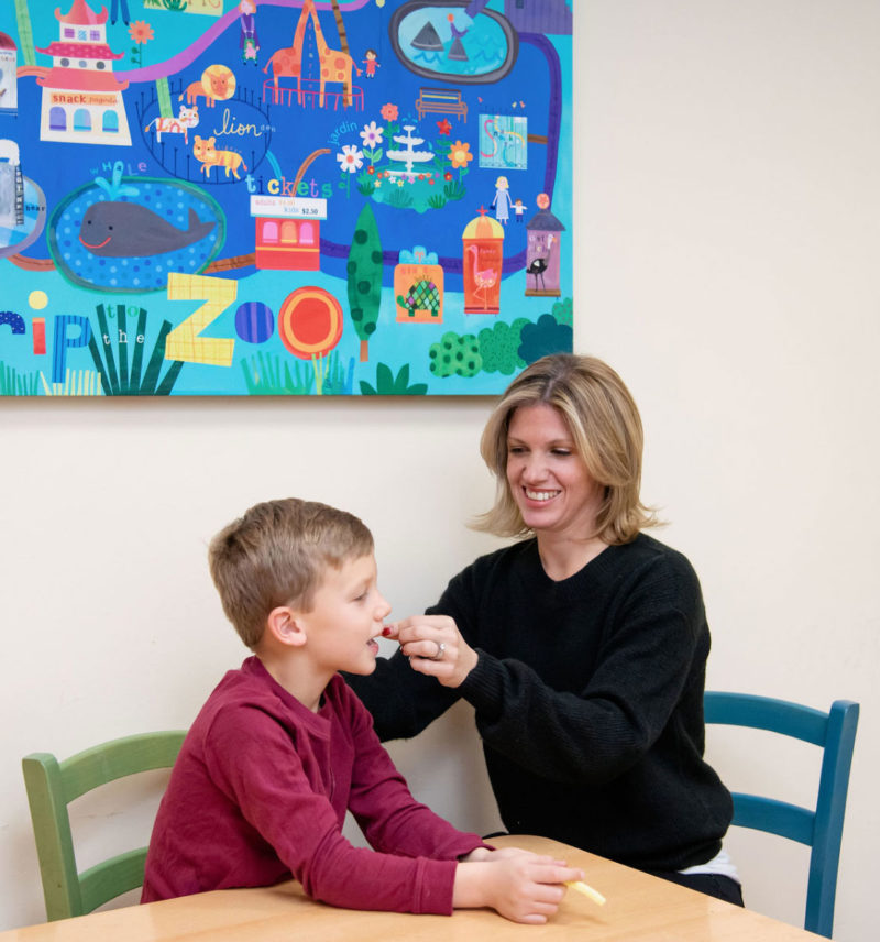 Pediatric Feeding and Oral Motor Approach | Suburban Speech Center